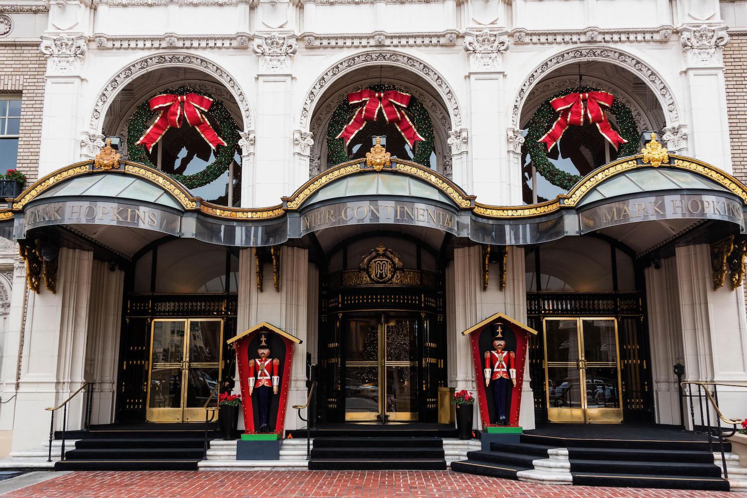 Drink Like a San Franciscan: The Legacy of the Squadron Bottle at the Top of the Mark - CrawlSF